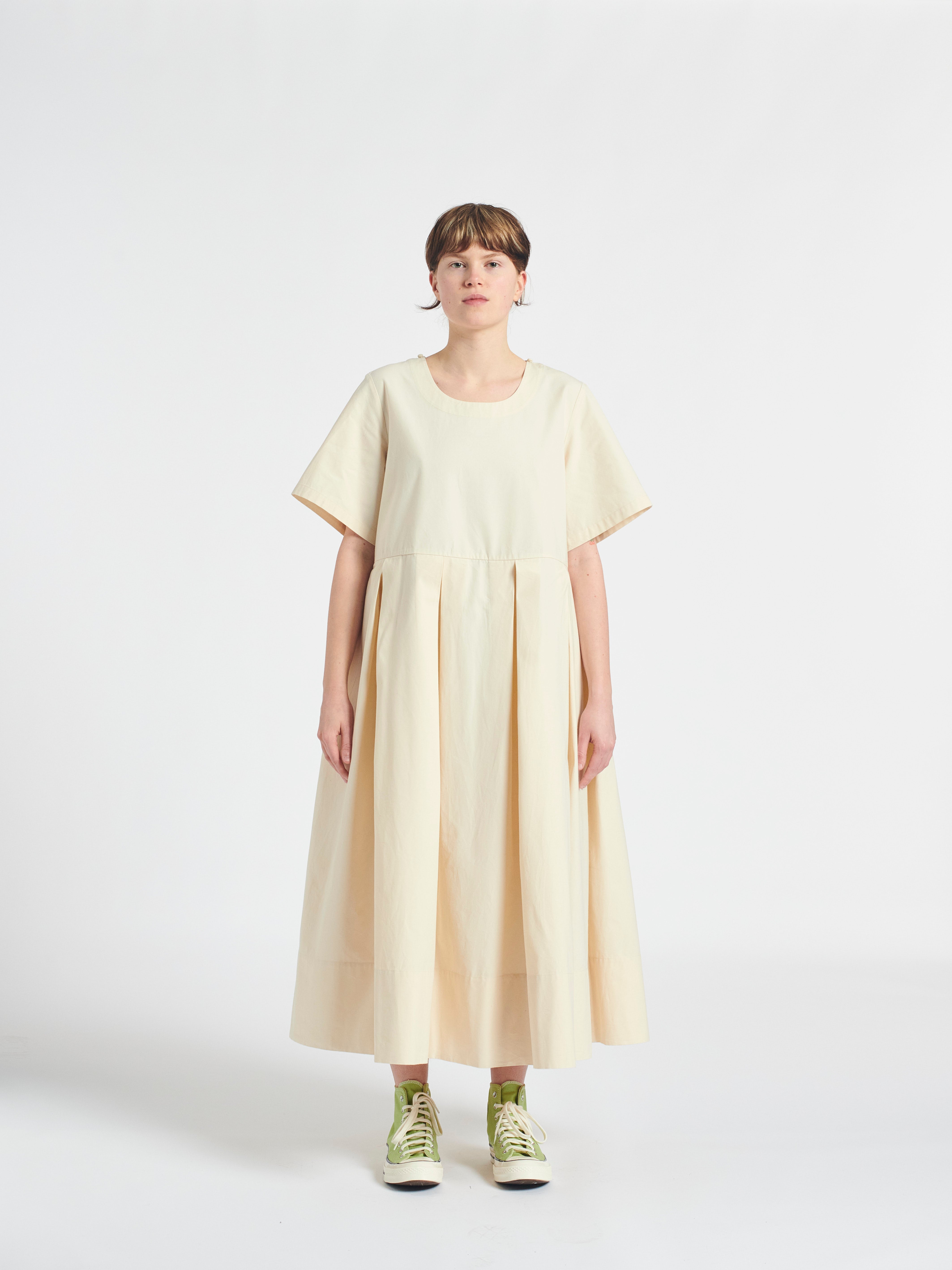 dresses – egg trading