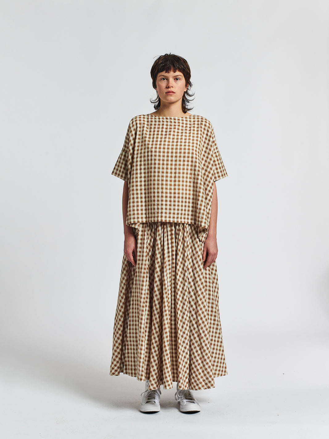 bottoms – egg trading